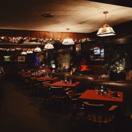 DUCK INN - Updated July 2025 - 143 Photos & 203 Reviews - N6214 State ...