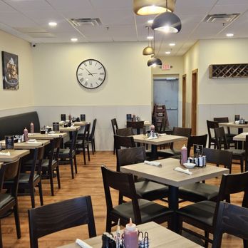 FULL CIRCLE DINER - Updated January 2026 - 30 Photos & 12 Reviews - 136 Newbury St, Peabody ...
