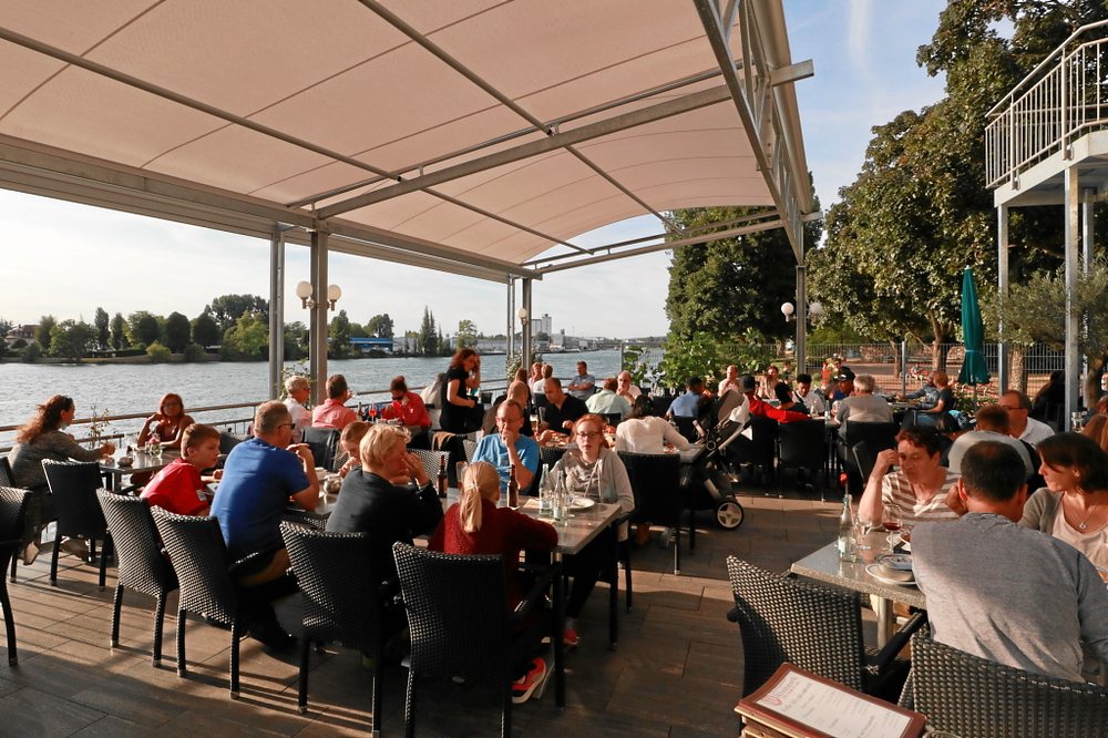 CHINARESTAURANT RHEINPARK CAFÉ - Updated July 2025 - 35 Photos ...