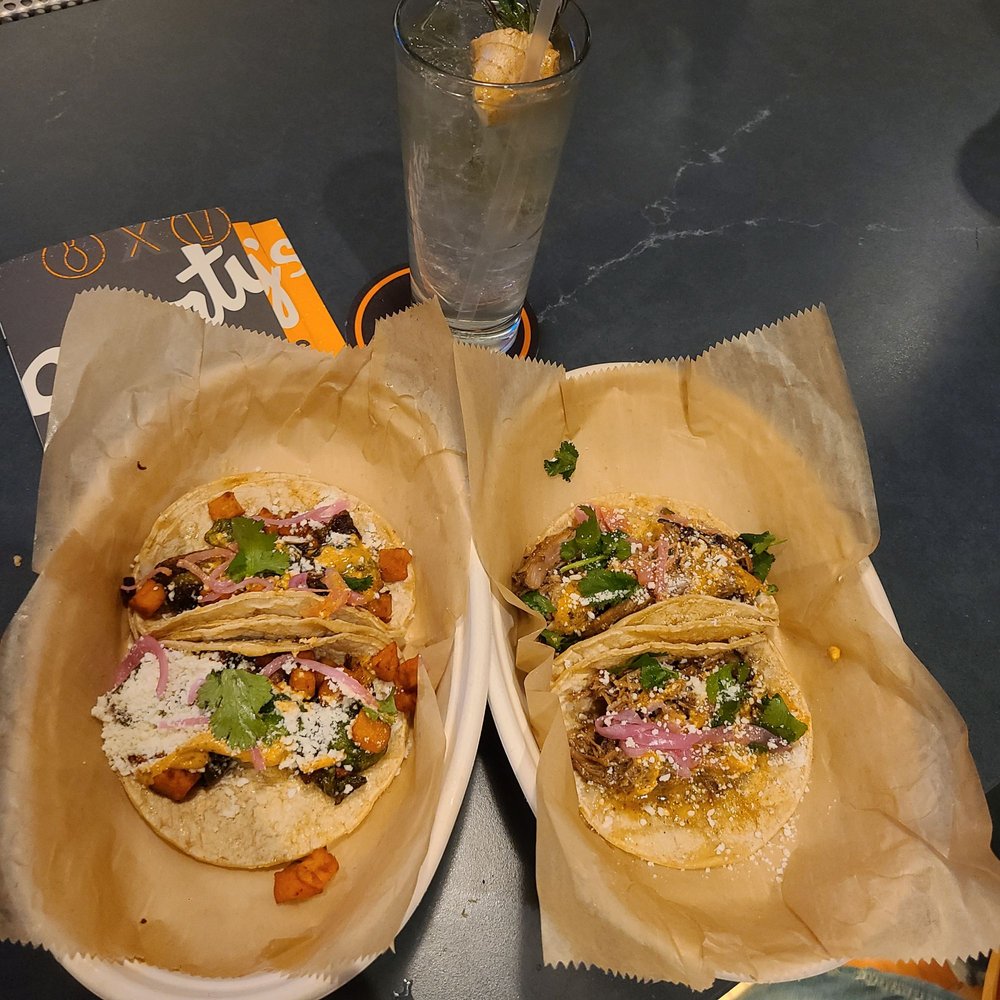 SHORTY’S - Updated May 2025 - 174 Photos & 98 Reviews - 353 N Shore Dr ...