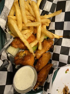 THE 303 SPORTS GRILL - Updated December 2025 - 179 Photos & 262 Reviews ...