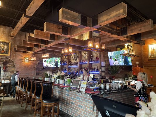 CRACOVIA POLISH RESTAURANT - 196 Photos & 169 Reviews - 3007 Commercial ...