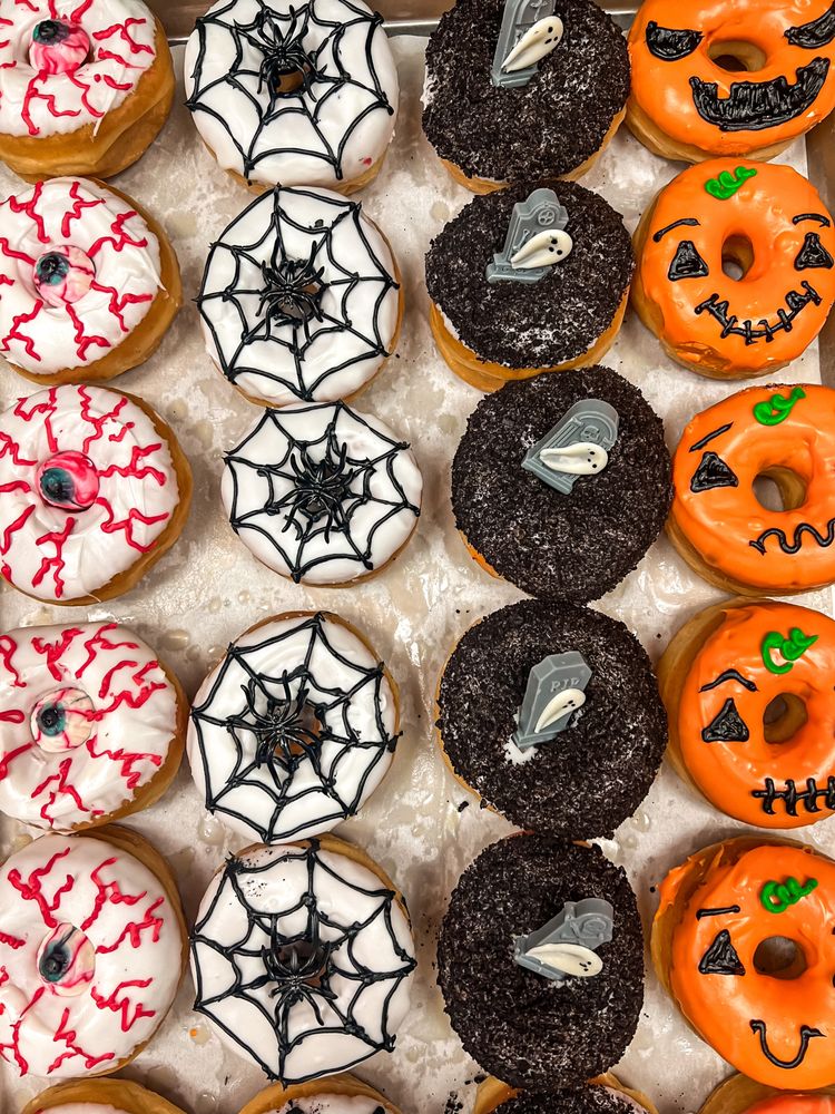 DYNAMITE DONUTS - 150 Photos & 36 Reviews - 3700 Sycamore Ave, Hercules ...