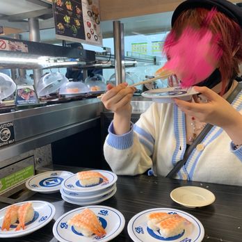 KURA REVOLVING SUSHI BAR - Updated May 2024 - 2937 Photos & 1786 ...