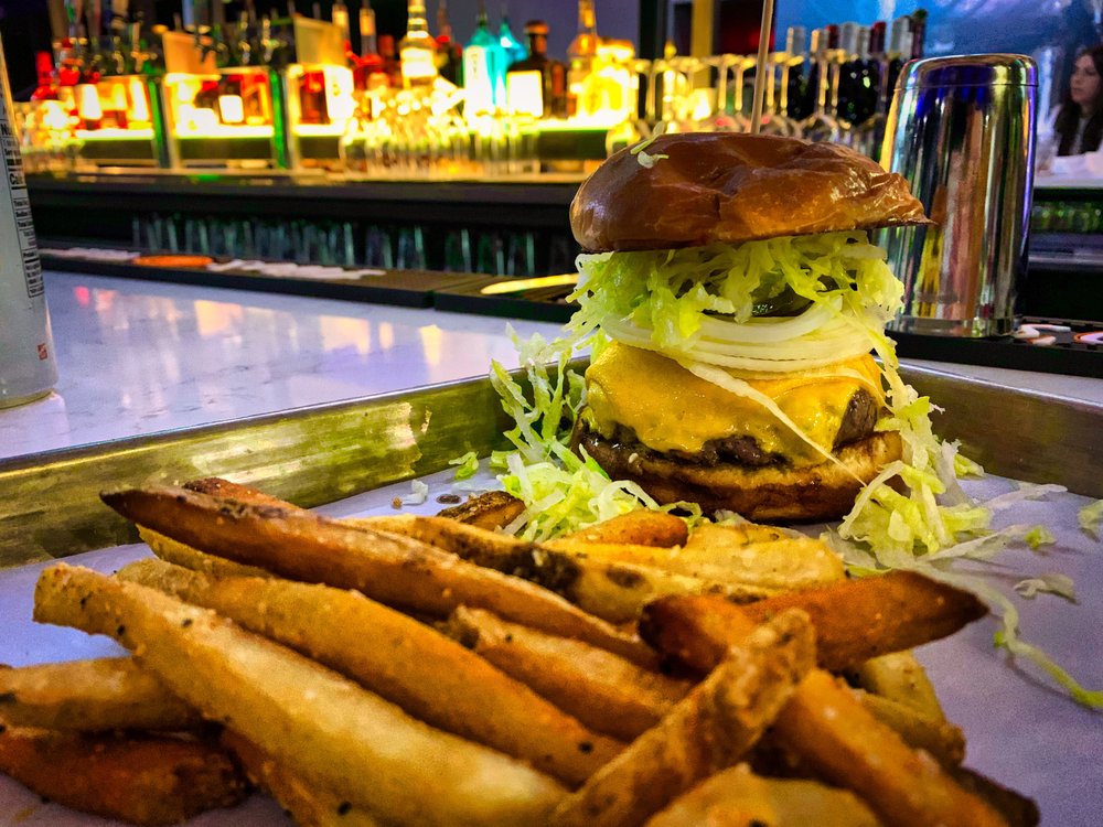 BACK 9 SOCIAL - 49 Photos & 27 Reviews - 805 N Colony Rd, Wallingford ...