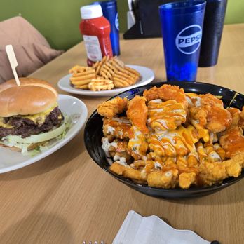 ANGRY CHICKEN HOUSE - Updated July 2025 - 106 Photos & 44 Reviews - 504 ...