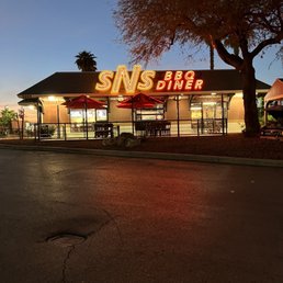 SNS DINER BBQ - Updated December 2025 - 736 Photos & 560 Reviews - 3229 ...