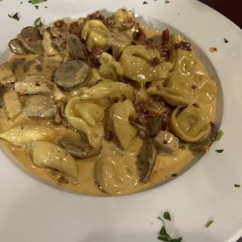 ZOLO’S ITALIAN RESTAURANT - Updated November 2025 - 64 Photos & 187 ...