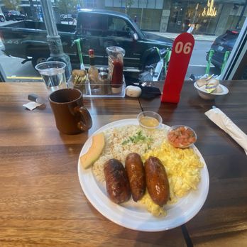 LUDI’S RESTAURANT & LOUNGE - Updated December 2024 - 1027 Photos & 428 ...