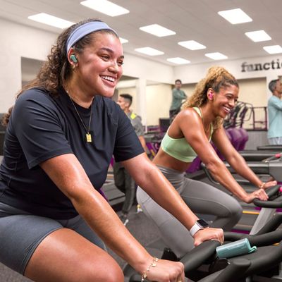 PLANET FITNESS - Updated January 2026 - 60 Photos & 150 Reviews - 2401 ...