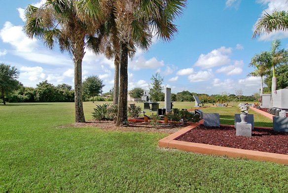 ROBERT TOALE AND SONS FUNERAL HOME AT PALMS MEMORIAL PARK - Updated ...