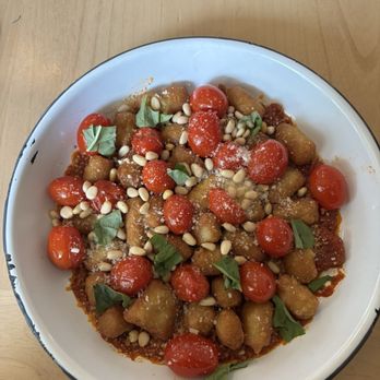 PERENN - RANCHARRAH - Updated August 2025 - 1663 Photos & 681 Reviews ...