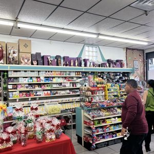 CANELA MEDICAL X-RAY CENTER - Updated October 2025 - Ave. Tito Castro ...