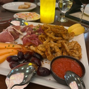 The Best 10 Restaurants near Centropolis in Laval, QC - Yelp