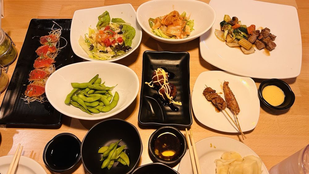 SUSHI585 - Updated July 2025 - 63 Photos & 46 Reviews - 381 Gregory St ...