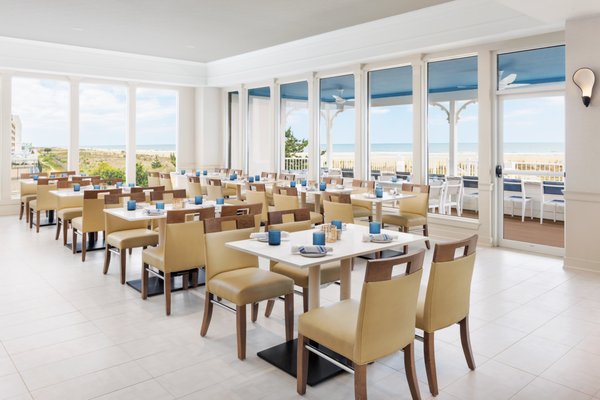 SOLSTICE OCEANFRONT BAR & GRILL - Updated December 2025 - 30 Photos ...