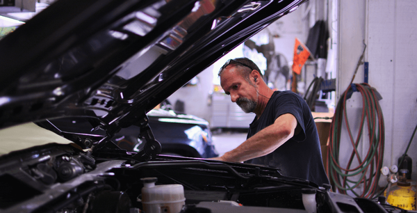 CLASSIC COACHWORK MAIN LINE - Updated September 2025 - 11 Photos & 20 ...