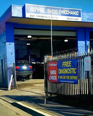 ROYAL SMOG & MECHANIC - Updated December 2025 - 176 Photos & 75 Reviews ...