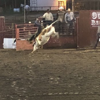 WILD WEST YELLOWSTONE RODEO - Updated September 2025 - 40 Photos & 23 ...