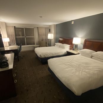 DOUBLETREE BY HILTON HOTEL MODESTO - Updated July 2024 - 456 Photos ...