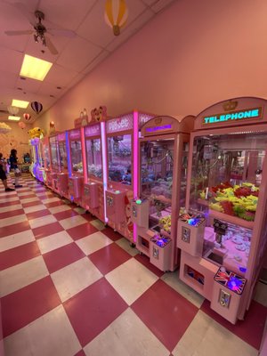 PINK WA WA - Updated January 2026 - 404 Photos & 258 Reviews - 7835 S ...