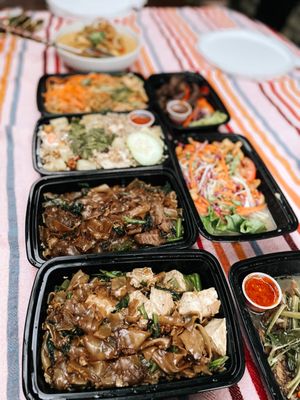 JITLADA - Updated June 2024 - 2631 Photos & 2504 Reviews - 5233 W ...