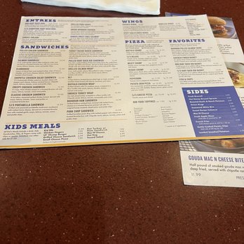 TJ CHUMPS - Updated December 2025 - 73 Photos & 144 Reviews - 1100 E ...