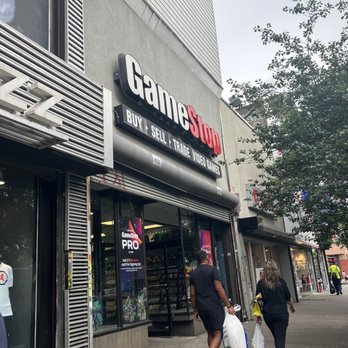 GAMESTOP - Updated September 2025 - 14 Photos & 23 Reviews - 34 Graham ...