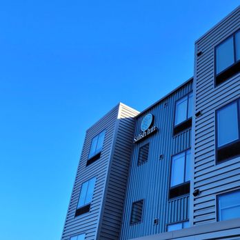 SALISH INN - Updated September 2025 - 36 Photos & 39 Reviews - 907 30th ...