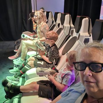 1UP ENTERTAINMENT + SOCIAL - Updated August 2024 - 73 Photos & 38 ...