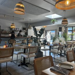 LENOX - Updated May 2025 - 164 Photos & 50 Reviews - 2510 1st Ave ...