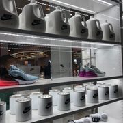 NIKE SOHO - 222 Photos & 109 Reviews - Shoe Stores - 529 Broadway, New ...