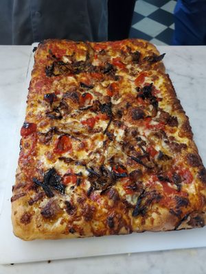 TEGLIA PIZZA BAR - Updated January 2025 - 101 Photos & 101 Reviews ...