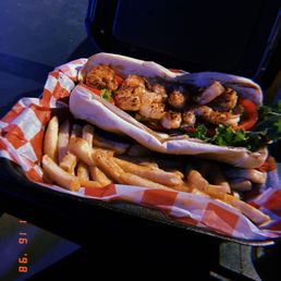 THE RIVER SHACK - Updated December 2025 - 108 Photos & 71 Reviews ...