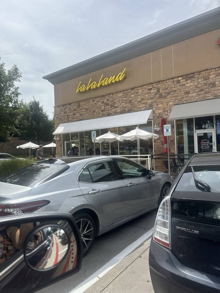 LA LA LAND SOUTHLAKE - Updated July 2025 - 2175 E Southlake Blvd ...