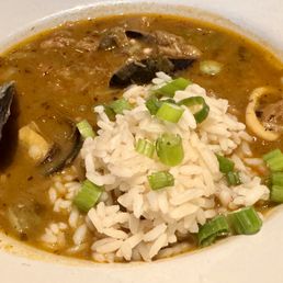 MAPLE TREE INN - Updated October 2025 - 894 Photos & 752 Reviews ...