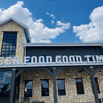 GAS MONKEY ICEHOUSE - Updated January 2026 - 119 Photos & 96 Reviews ...