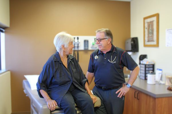 NOAH MIDTOWN HEALTH CENTER - Updated December 2025 - 19 Reviews - 4131 ...