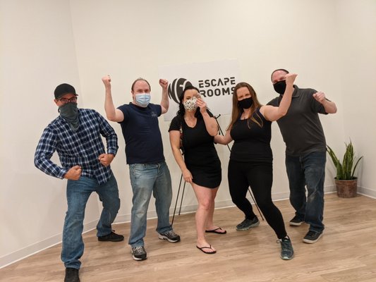 NEO ESCAPE ROOMS - Updated April 2025 - 33 Photos & 77 Reviews - 1124 ...