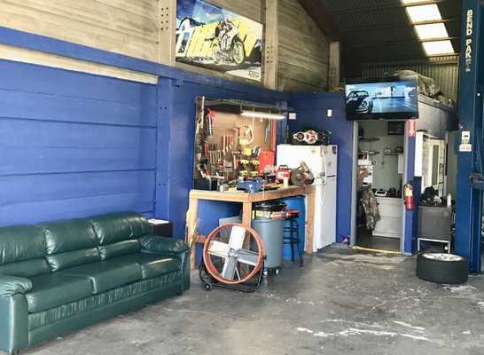 MIDWAY AUTO REPAIR - Updated December 2025 - 25 Photos & 145 Reviews ...