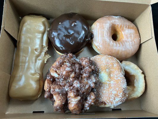 TOP POT DOUGHNUTS - Updated March 2024 - 126 Photos & 252 Reviews ...
