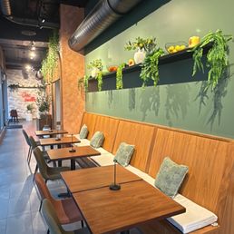 LIZZANO - Updated June 2025 - 86 Photos & 28 Reviews - 636 N Wells St ...