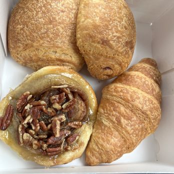 MR. MEOWSKI’S SOURDOUGH - Updated July 2024 - 89 Photos & 65 Reviews ...