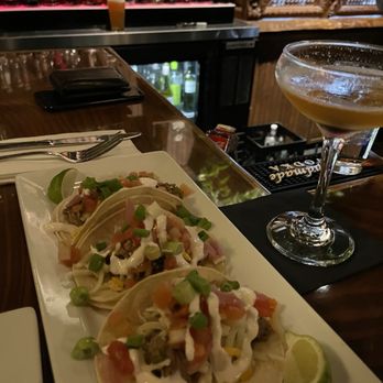 THE GOAT LOUNGE - Updated December 2025 - 10 Photos - 108 N 4th St ...