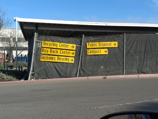 SMART STATION - Updated December 2025 - 45 Photos & 68 Reviews - 301 ...