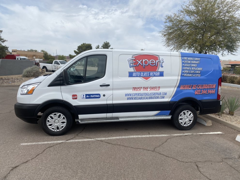 EXPERT AUTO GLASS REPAIR - Updated December 2025 - 131 Photos & 241 ...