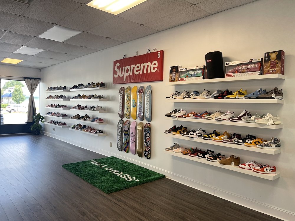 KICK’S GARDEN - Updated August 2025 - 5394 Kemps River Dr, Virginia ...