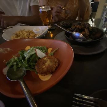 CHEEVER TAVERN - Updated December 2025 - 130 Photos & 184 Reviews - 33 ...