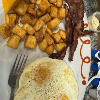 CHOPS & EGGS - Updated December 2024 - 506 Photos & 562 Reviews - 5802 Yorktown Blvd, Corpus ...