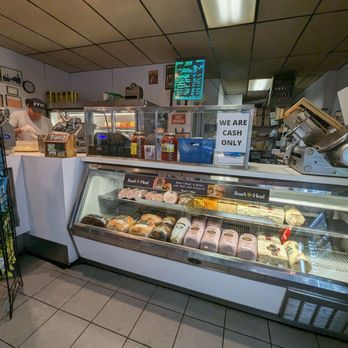 PARISI BAKERY - Updated November 2024 - 397 Photos & 494 Reviews - 198 ...